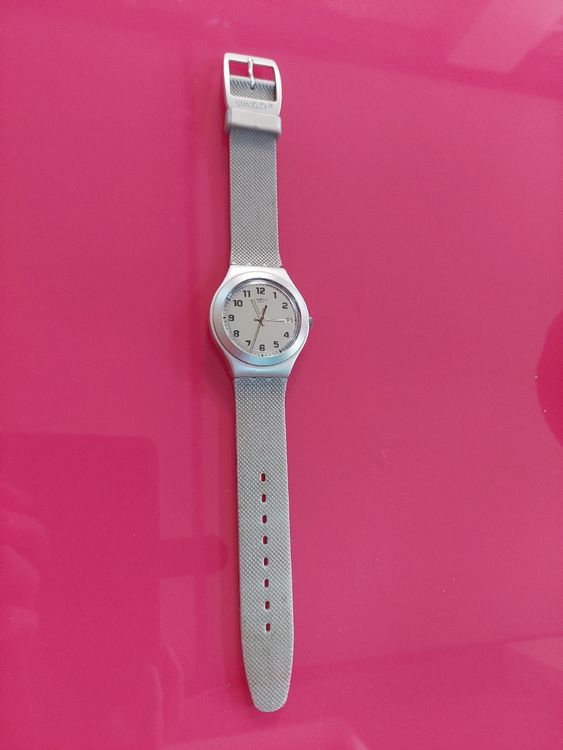 swatch silver effect (Gebraucht) in Malters für CHF 9 – mit Lieferung ...