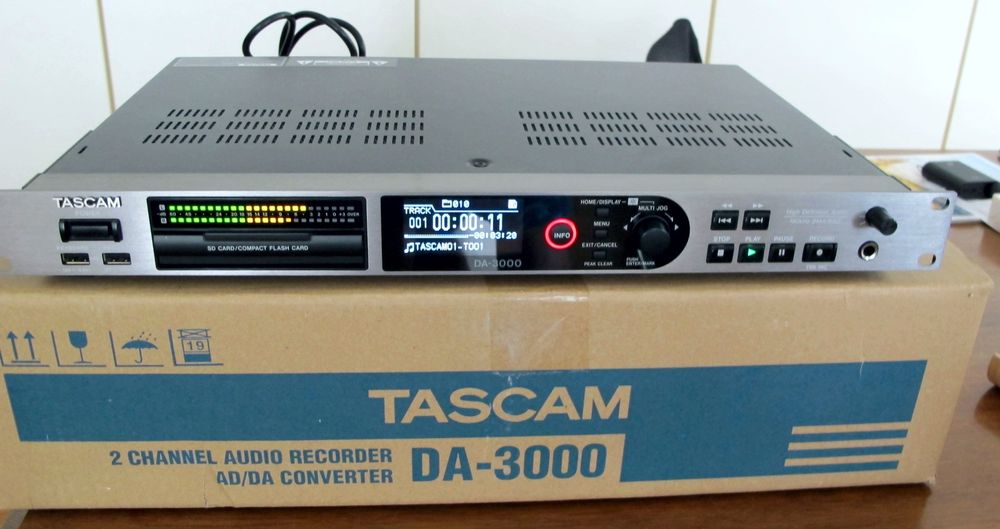 TASCAM DA-3000 STEREO-MASTER-RECORDER - AD/DA-WANDLER (Neu (gemäss ...