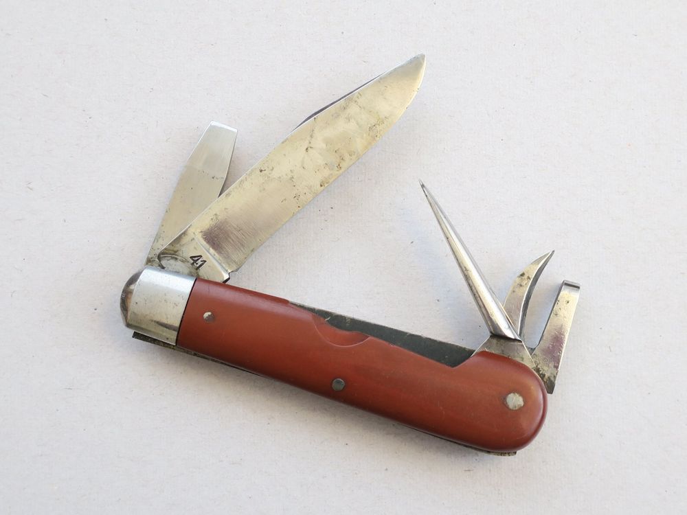 Elsener Schwyz Soldatenmesser 1941 Mod. 08 (Gebraucht) in Rümlingen für ...