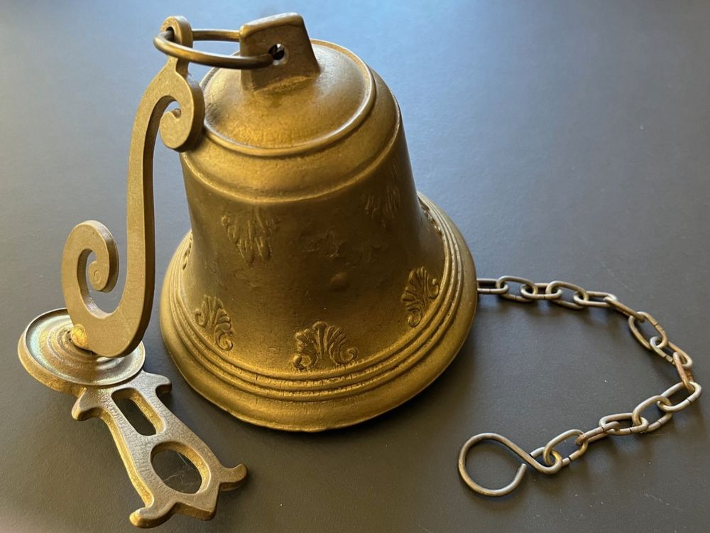 Wunderschöne Glocke (Wandmontage) (Gebraucht) in Laufen für CHF 32 ...