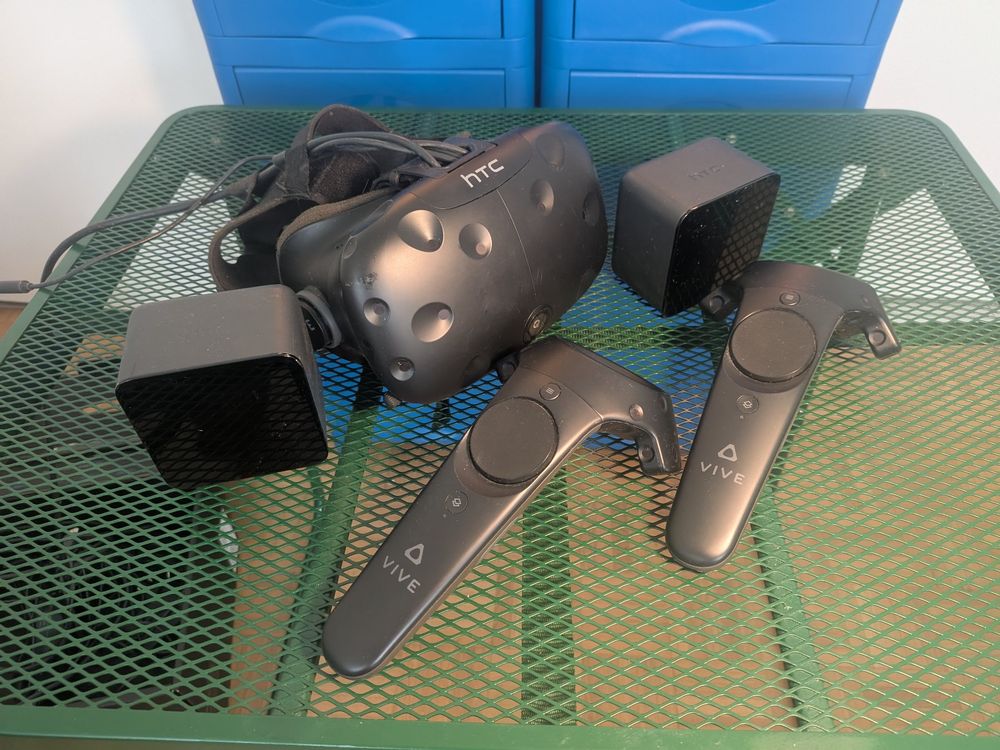 HTC Vive Valve VR (Gebraucht) in Geneve für CHF 70 – mit Lieferung auf ...