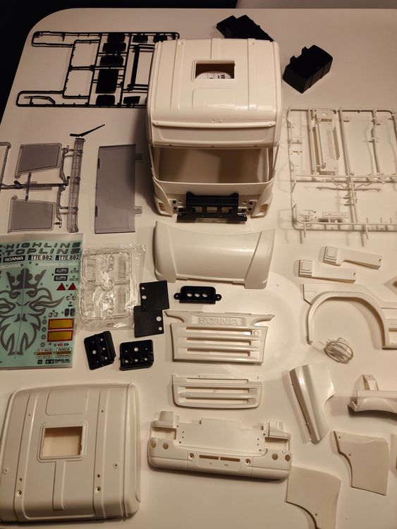 Tamiya Scania 4x2 Topline Servonaut Motor (Defekt) in Sutz für CHF 303 ...