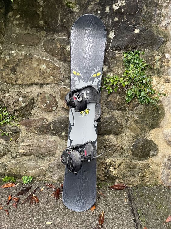 Schönes F2 Snowboard, beau snowboard F2 (Gebraucht) in Blonay für CHF ...
