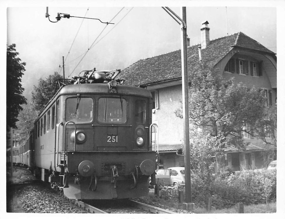 Foto 11 x 9 Eisenbahn Zug 1956 BLS 251 Därligen | Kaufen auf Ricardo