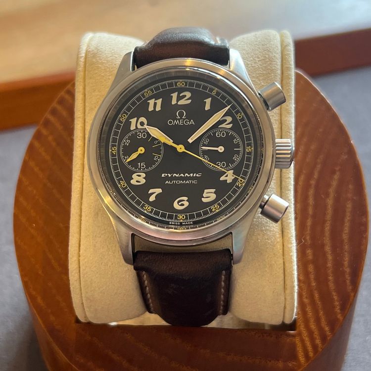 Omega Dynamic Chronograph With Papers 5240.50 (Gebraucht) in Carouge GE ...