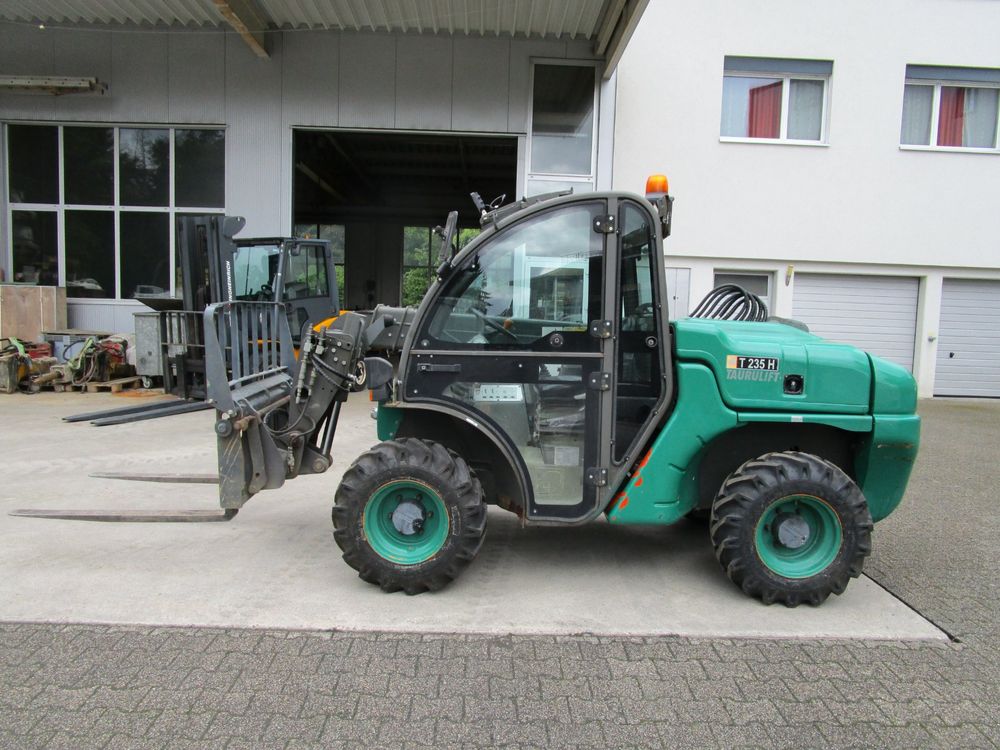 Teleskopstapler Ausa T235H (Gebraucht) in Rain für CHF 28500 – nur ...