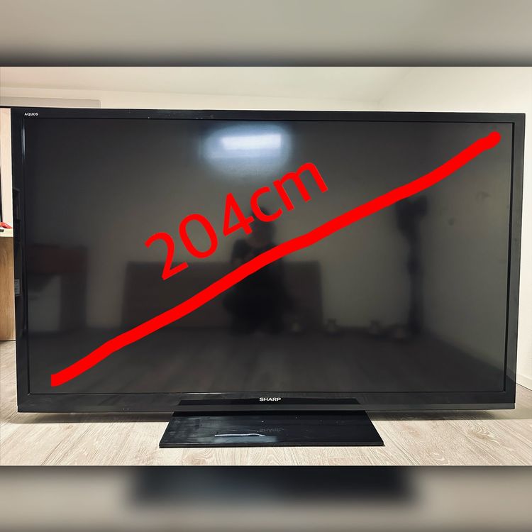 Téléviseur SHARP 80 pouces ( 204 cm ) (Gebraucht) in La Chaux-de-Fonds ...