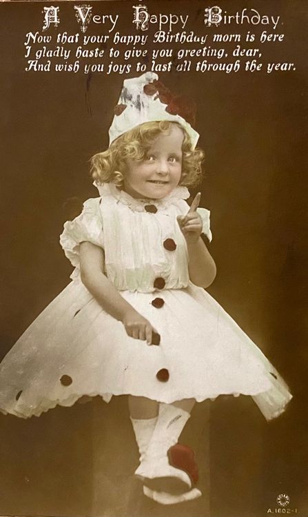 Antike Foto AK Kind - Mädchen „Little Pierrot“ aus England (Gebraucht ...