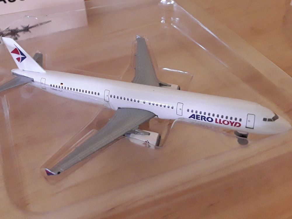 Modellflugzeug _ Airbus A321 _ AERO LLOYD _ 1:500 | Kaufen auf Ricardo