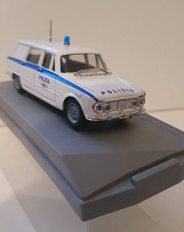 Alfa Romeo Giulia Break Polizia Ticinese - 1/43 Progetto K | Kaufen auf ...