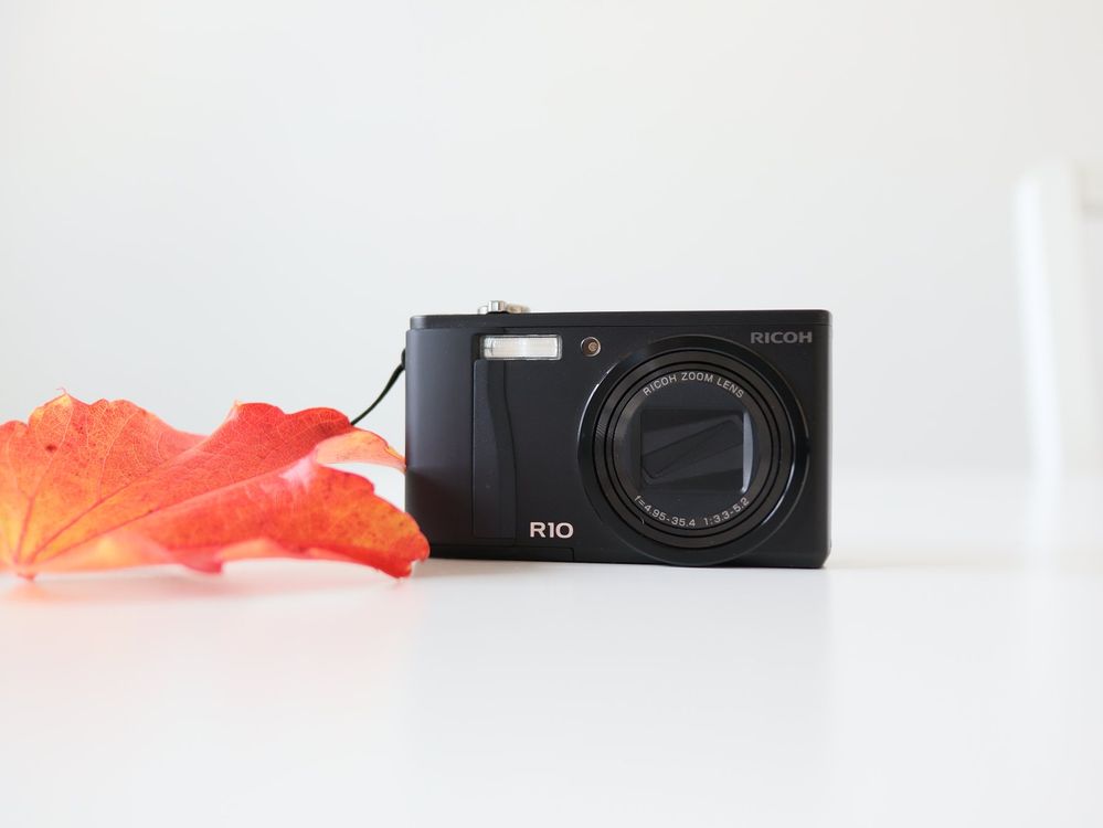 RICOH R10 10 MEGAPIXEL KOMPAKTKAMERA (Gebraucht) in Frauenfeld für CHF ...