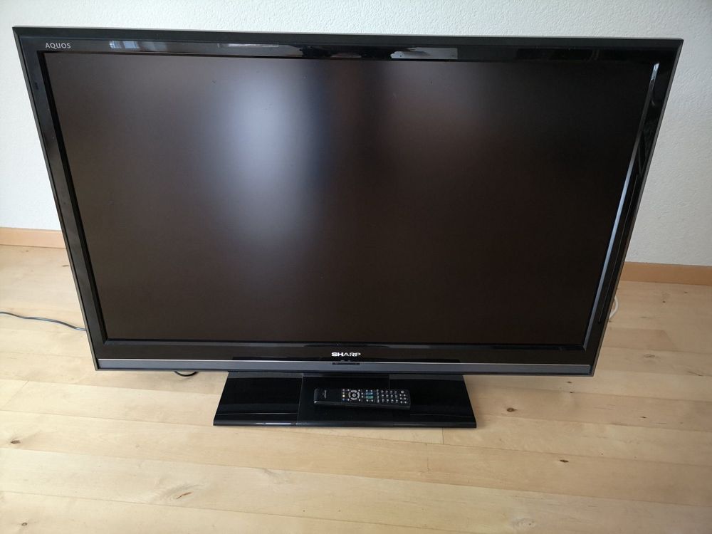 TV Gerät Sharp LC-46DH65E 46 Zoll (D'occasion) à Derendingen pour CHF ...