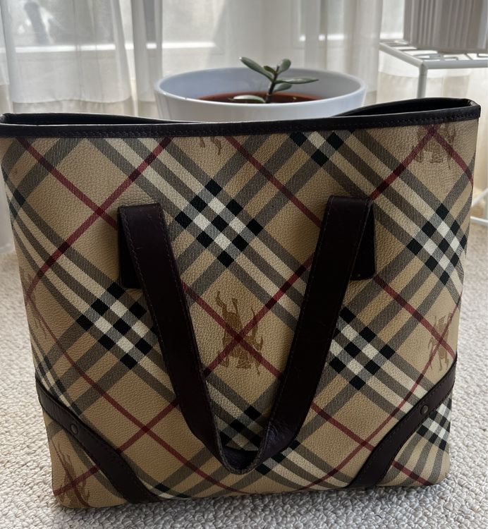 Burberry Handtasche/Shopping Bag im PVC Canvas Karo-Muster | Kaufen auf ...