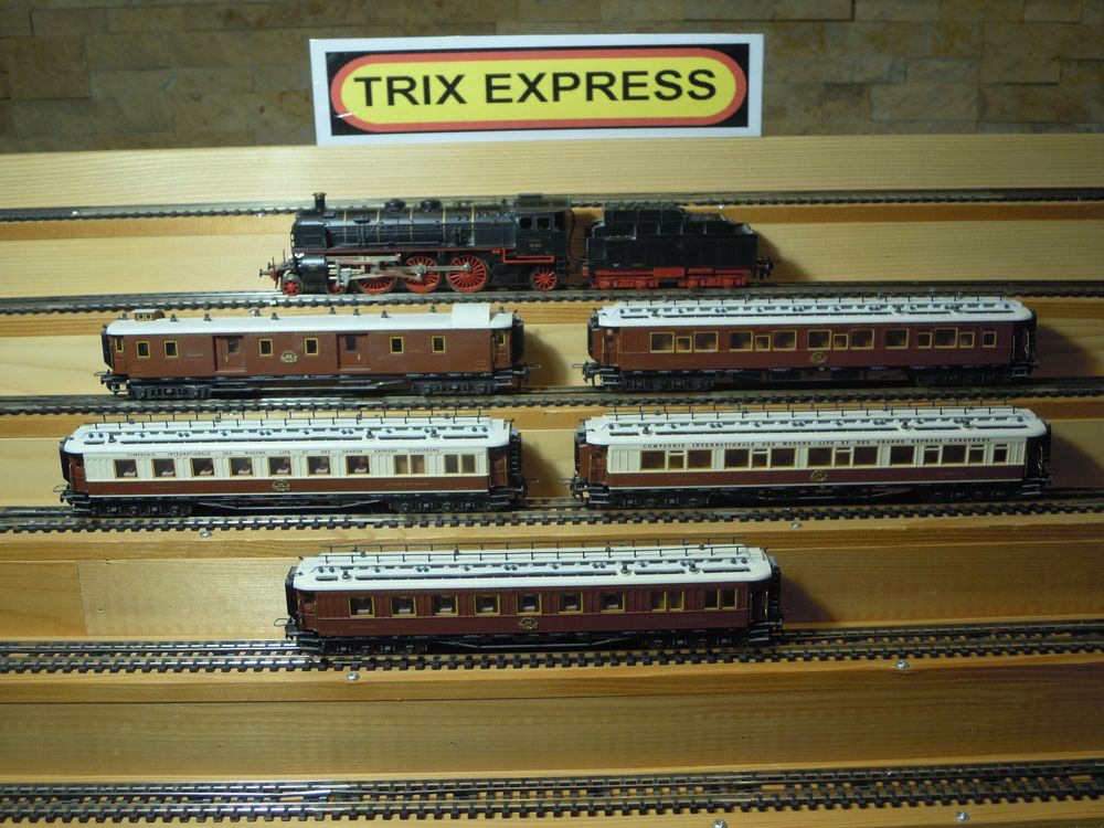 Trix Express Dampflok mit Orient Express Wagen 5 Stück (Gebraucht) in ...