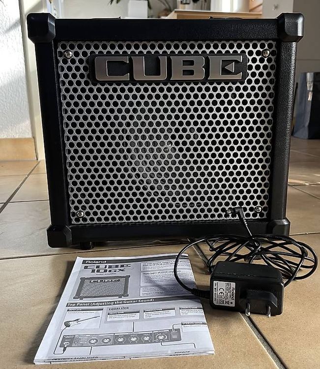 Ampli guitare Roland Cube 10GX (Gebraucht) in Genève für CHF 50 – nur ...