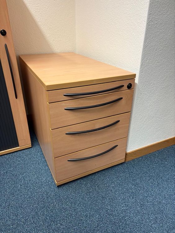 Korpus aus hellem Holz mit Schubladen (Gebraucht) in Uetikon am See für ...