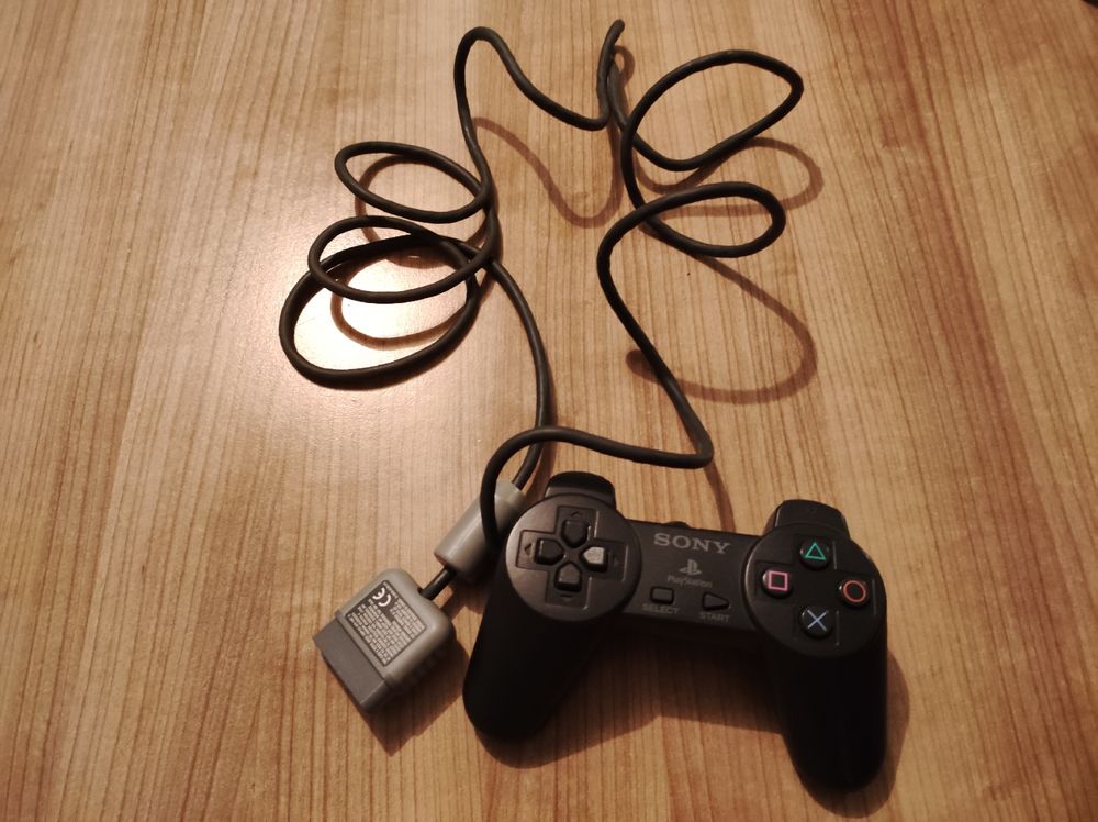 Original Sony Playstation 1 Controller schwarz | Kaufen auf Ricardo