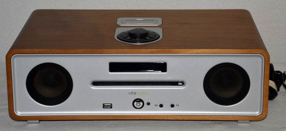 Vita Audio R4 MK3 DAB/DAB+/FM Radio/Bluetooth/ UDB / Aux In (Gebraucht ...