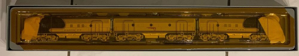 Märklin 3662 GM EMD F7 der Atchison,Topeka & SantaFe Railway (Neu ...