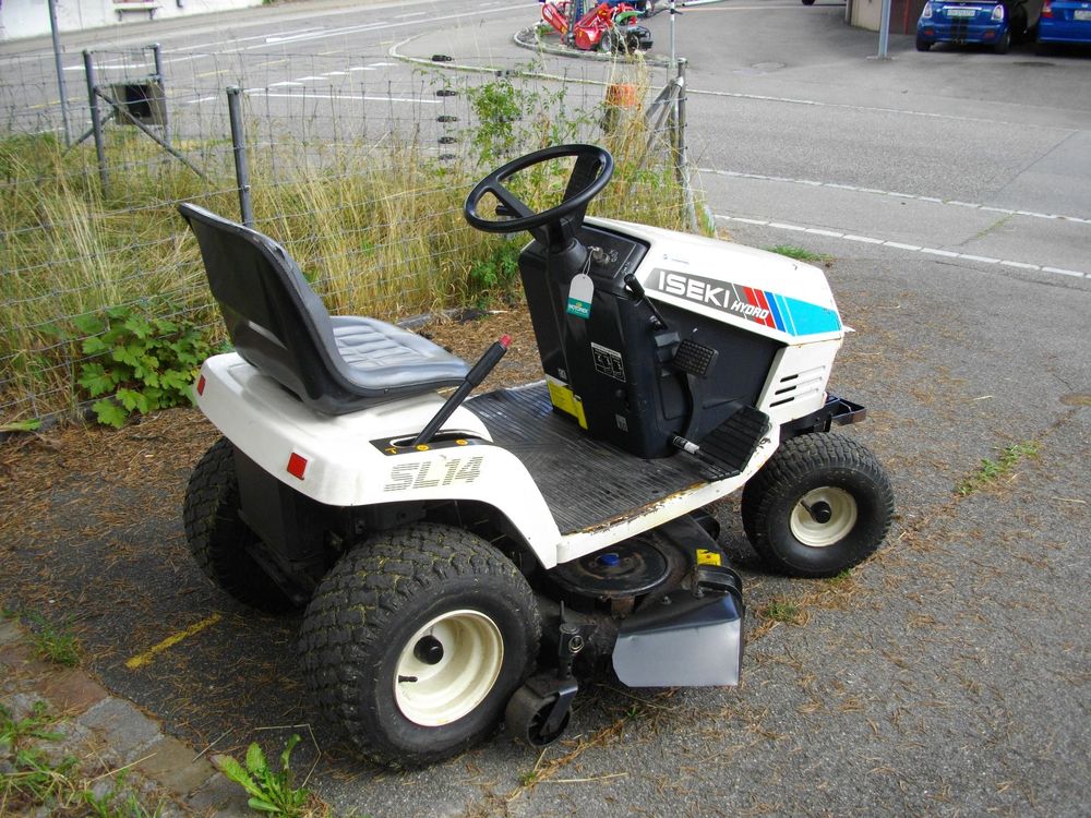 Iseki SL14 Rasentraktor (Gebraucht) in Oetwil am See für CHF 840 – nur Abholung auf Ricardo kaufen