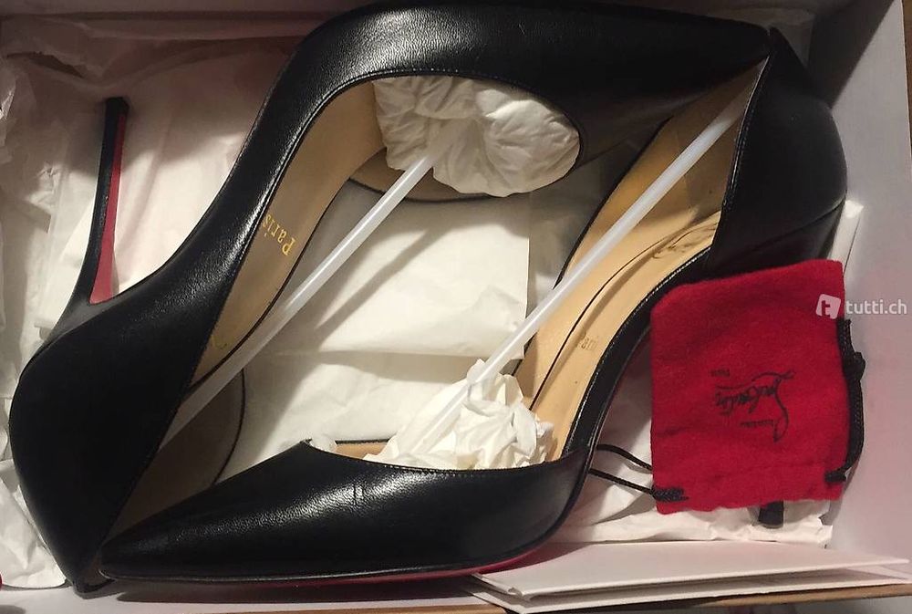 Louboutin Iriza black 100mm (Gebraucht) in Bern für CHF 299 – mit ...
