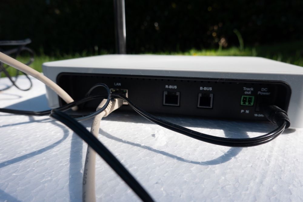 z21 Roco Modellbahnsteuerung inkl. WLAN Router – ohne Code (Gebraucht ...