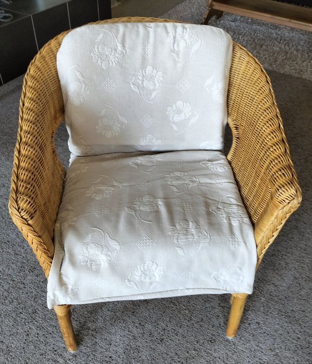 Bequemer Korbstuhl, Rattan Sessel mit Kissen (Gebraucht) in Mettmenstetten für CHF 20 – nur ...
