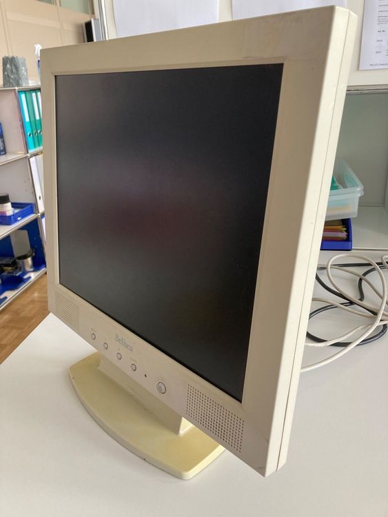 PC Monitor Maxdata Belinea 171040 | Kaufen auf Ricardo