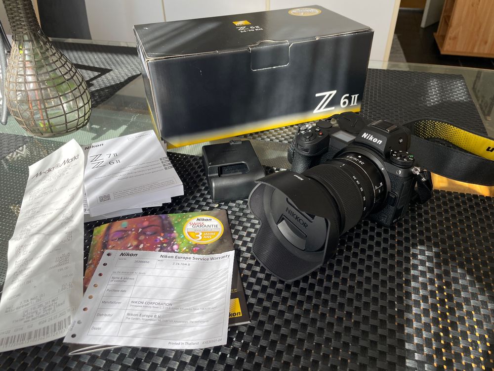 Kamera Nikon Z6 II kit 24-70mm F4 mit Garantie wie neu (Neu (gemäss Beschreibung)) in winterthur ...