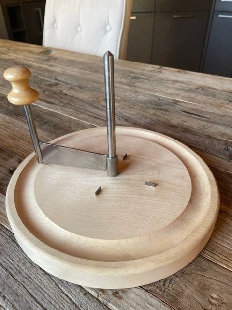 Girolle Original, Käseschaber für Tête de Moine und a. Käse (Gebraucht ...