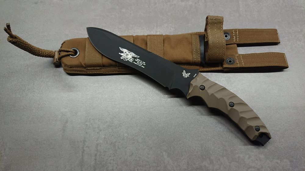 Couteau commémoratif rare Benchmade "Marc Lee Glory" (Neu und ...