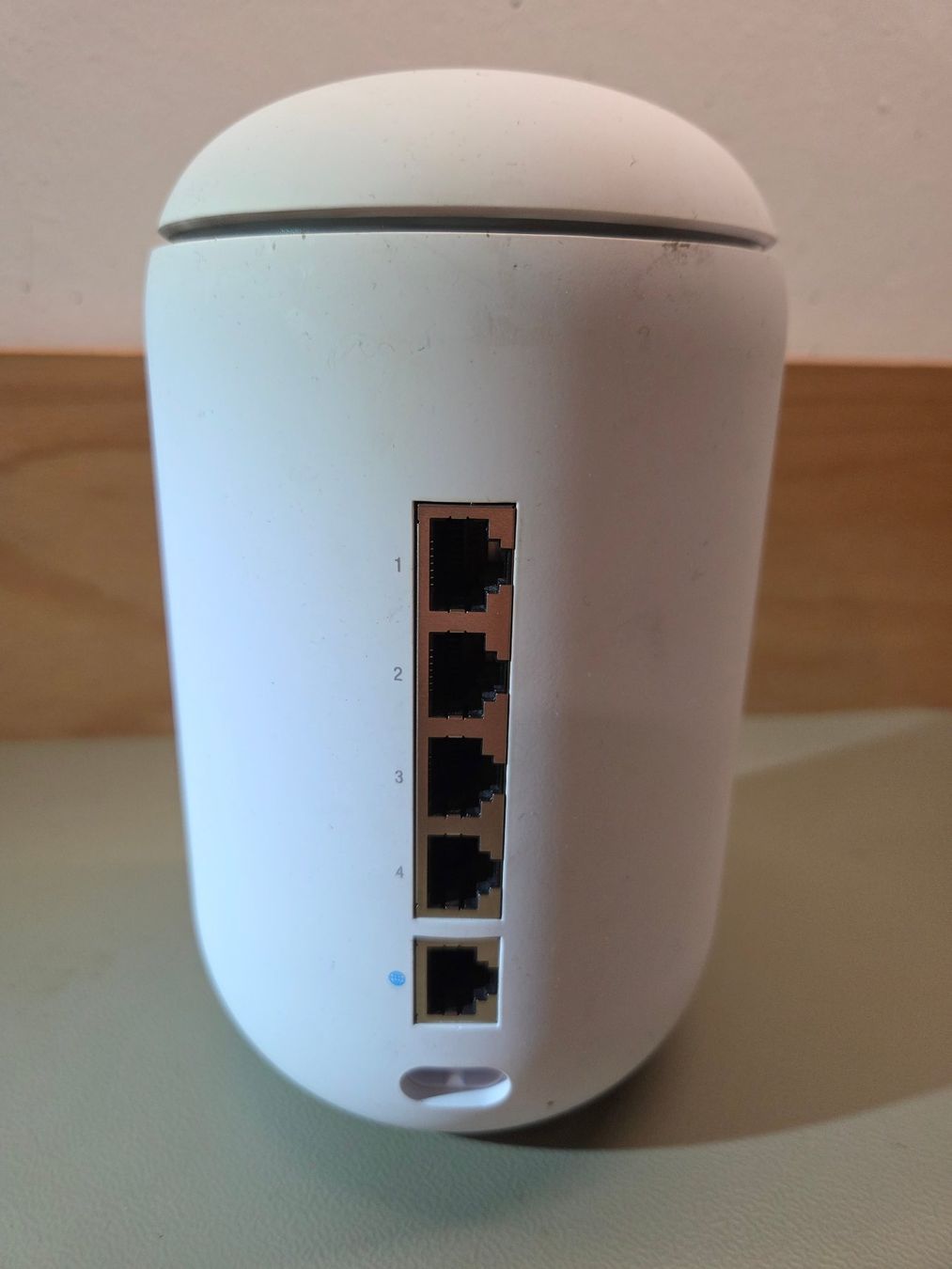 Ubiquiti Unifi Dream Machine - Routeur Firewall d'occasion (Gebraucht ...