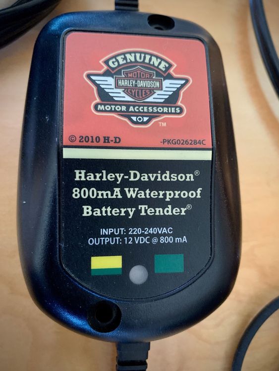 HARLEY-DAVIDSON® 800MA WATERPROOF BATTERY TENDER (D'occasion) à ...