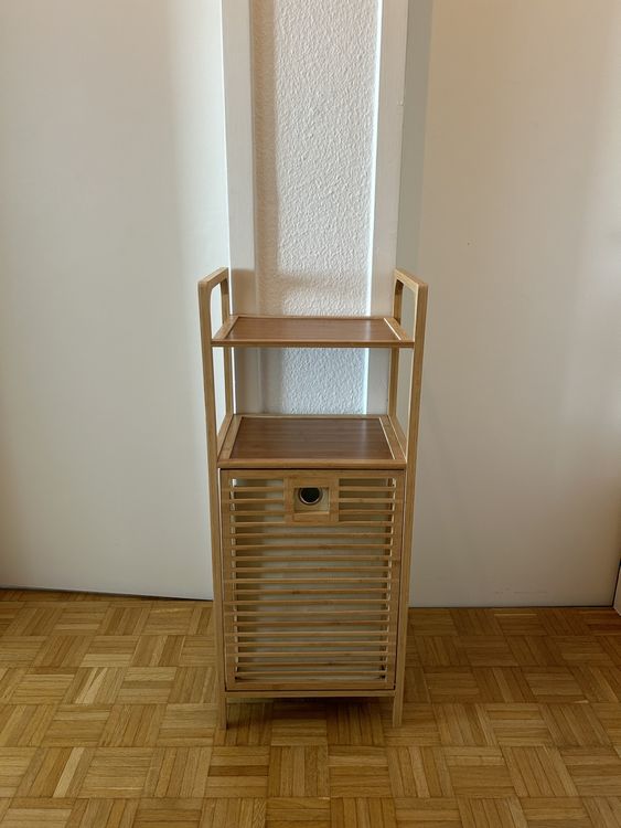 Bambus Badregal mit Wäschekorb | Kaufen auf Ricardo Bambus Badregal mit Wäschekorb | Kaufen auf Ricardo