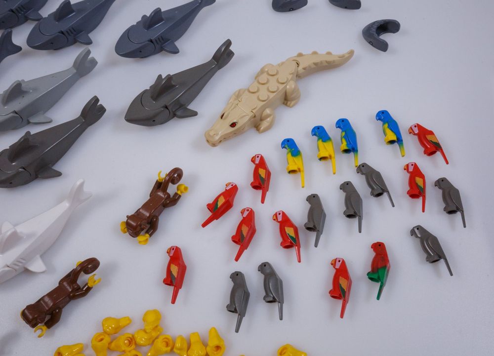 LEGO 156 Stück Tiere (Haifische, Papageie und viele mehr) (Gebraucht ...