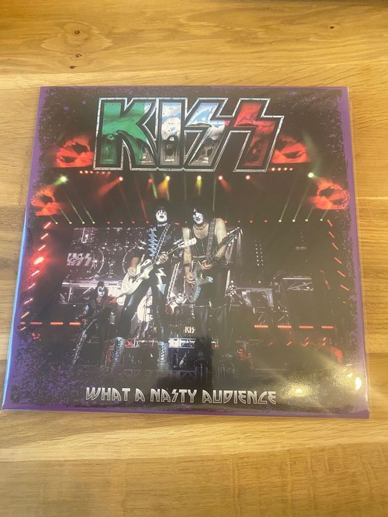 RARE KISS LIVE COLOR TRIPLE ALBUM (Gebraucht) in Ermatingen für CHF 99 ...