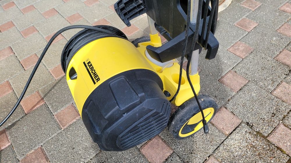 Kärcher K5 Set mit Terrassenreiniger | Kaufen auf Ricardo