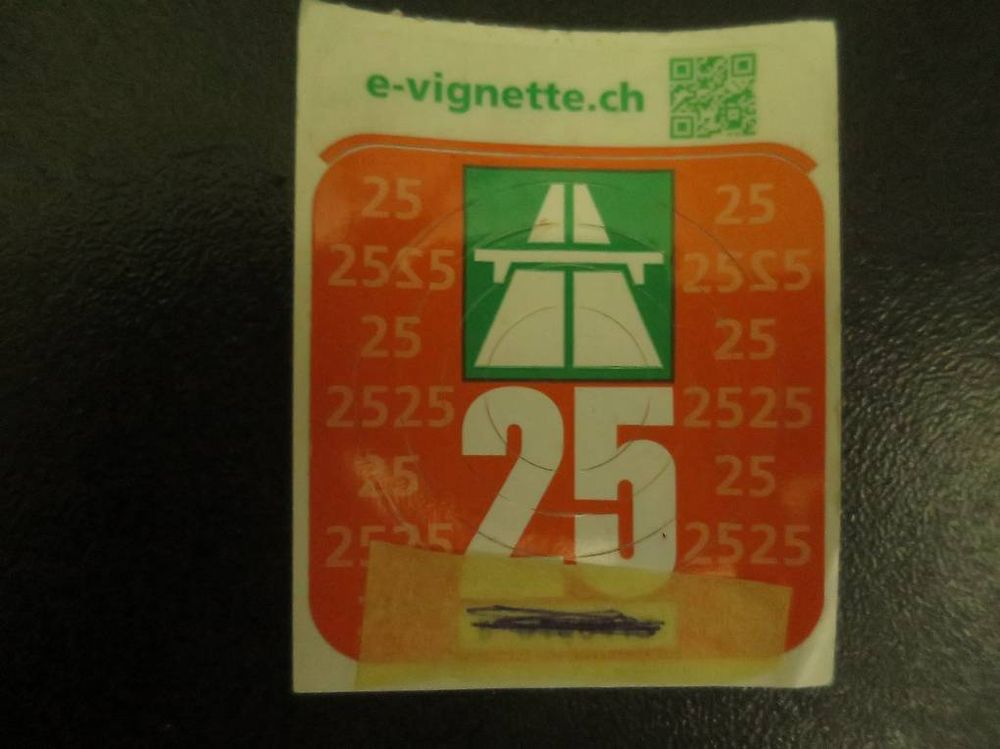 Neue Autobahnvignette 2025 (Neu und originalverpackt) in Winterthur für CHF 32 – mit Lieferung ...