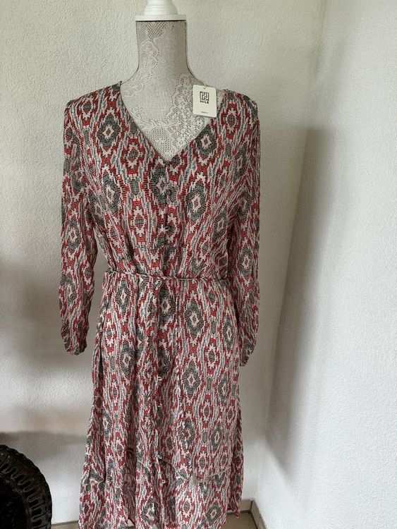 Neu Kleid Nile XL Viskose (Neu und originalverpackt) in Kirchdorf AG für CHF 65 – mit Lieferung ...