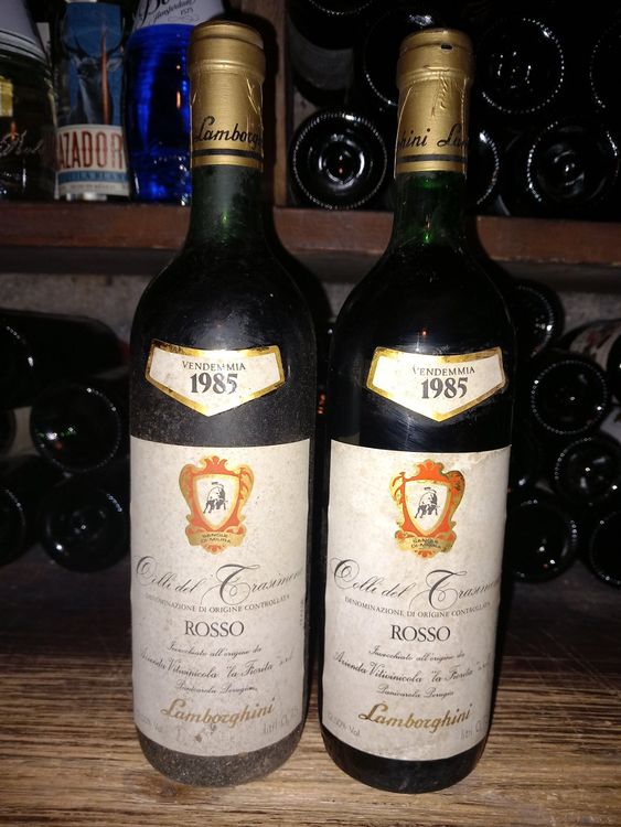 Lot de 2 Colli del trasimeno rosso lamborghini 1985 | Kaufen auf Ricardo