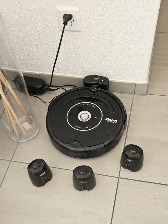 iRobot Roomba Model 581 Staubsauger mit 3 Barrieren (Defekt) in ...