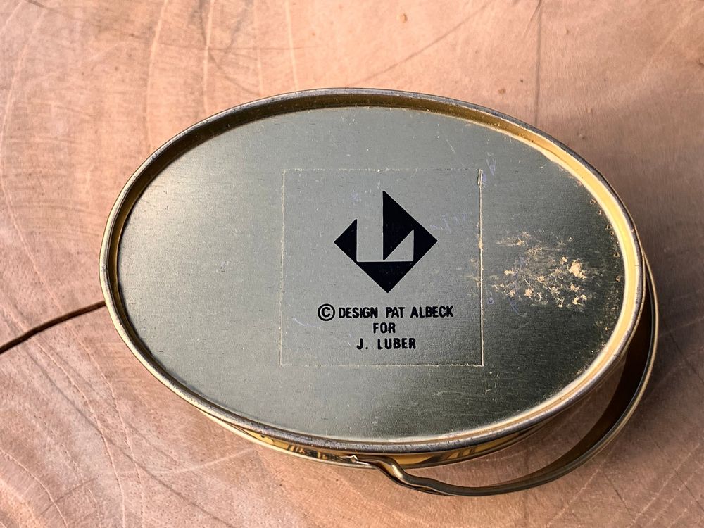 Blechdose mit Instrumentensujets von Pat. Albeck für J.Luber | Kaufen ...