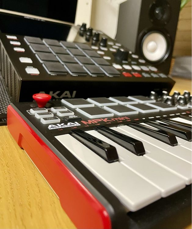 AKAI MPC One + MPK mini - Beat Maschine | Kaufen auf Ricardo