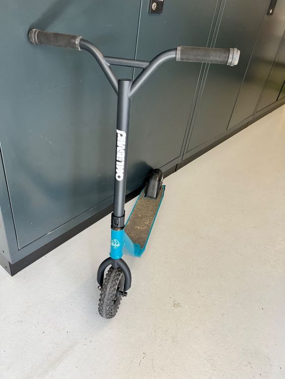 Cooler Dirt Scooter "John Radtke" (Gebraucht) in Einsiedeln für CHF 30 ...
