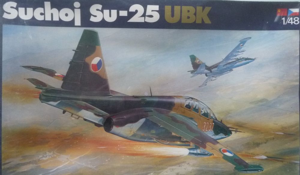 RAR: Suchoy Su-25 UBK! Bausatz 1/48! NOS! ZSE Kit! Unbgebaut (Neu und ...