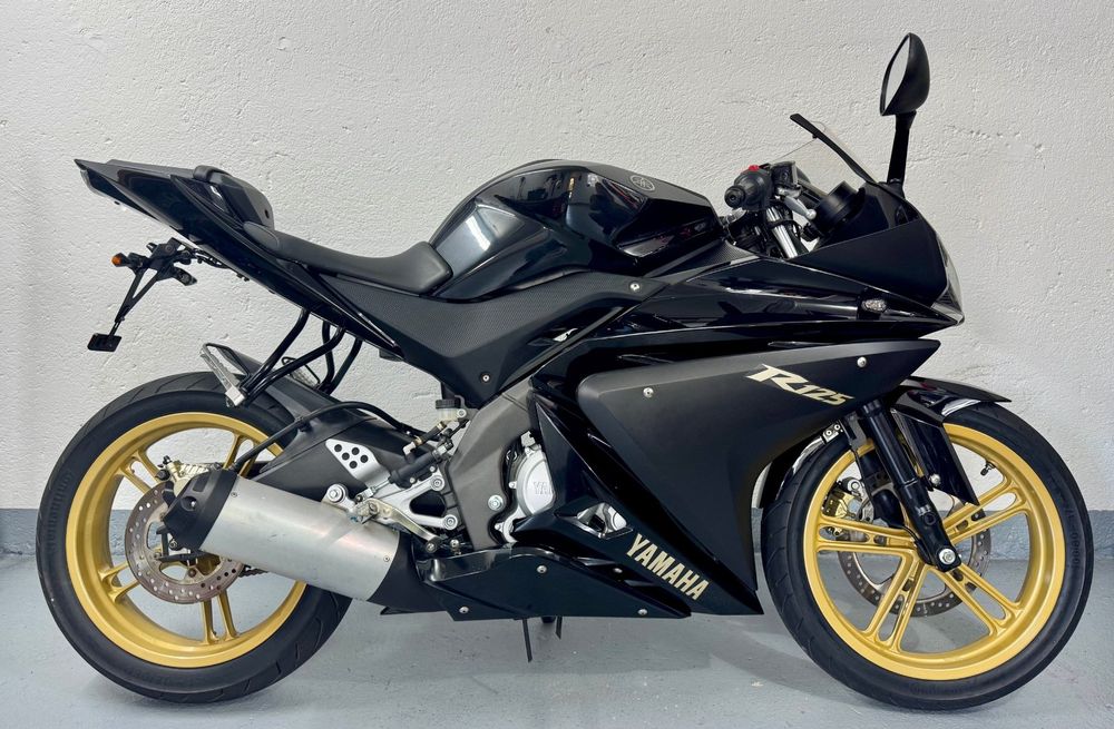 Yamaha YZF R125, frisch am MFK (Neu (gemäss Beschreibung)) in Urdorf für CHF 4499 – nur Abholung ...