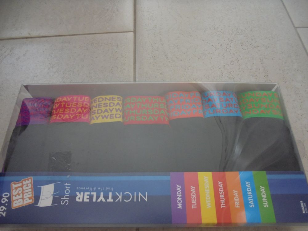 NICK TYLER HERREN 7x SHORT GR.S *NEU* | Kaufen auf Ricardo