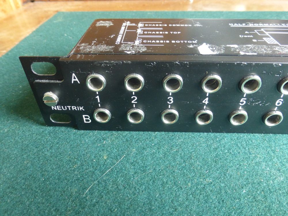 Neutrik Patchbay NYS-SPP-L1 (Gebraucht) in für CHF 20 – mit Lieferung ...