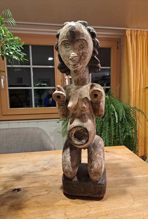 Afrikanische Holz Figur (Gebraucht) in Rehetobel für CHF 450 – nur Abholung auf Ricardo kaufen