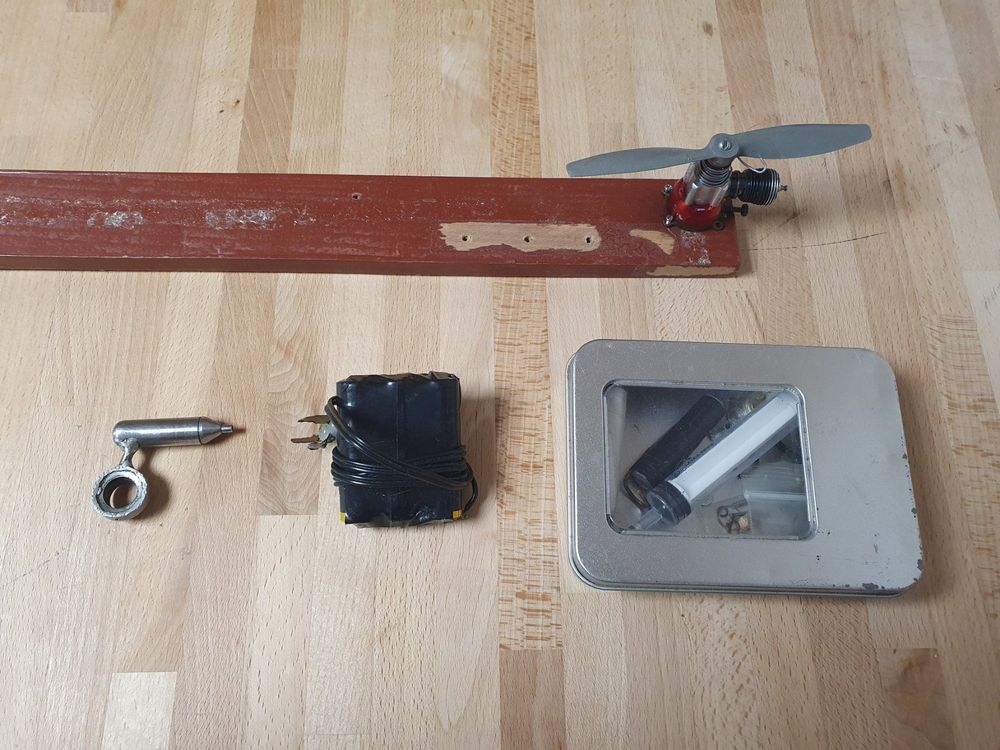 Modellmotor Cox Pee Wee / Modellflugzeug Motor mit Zubehör (Gebraucht ...